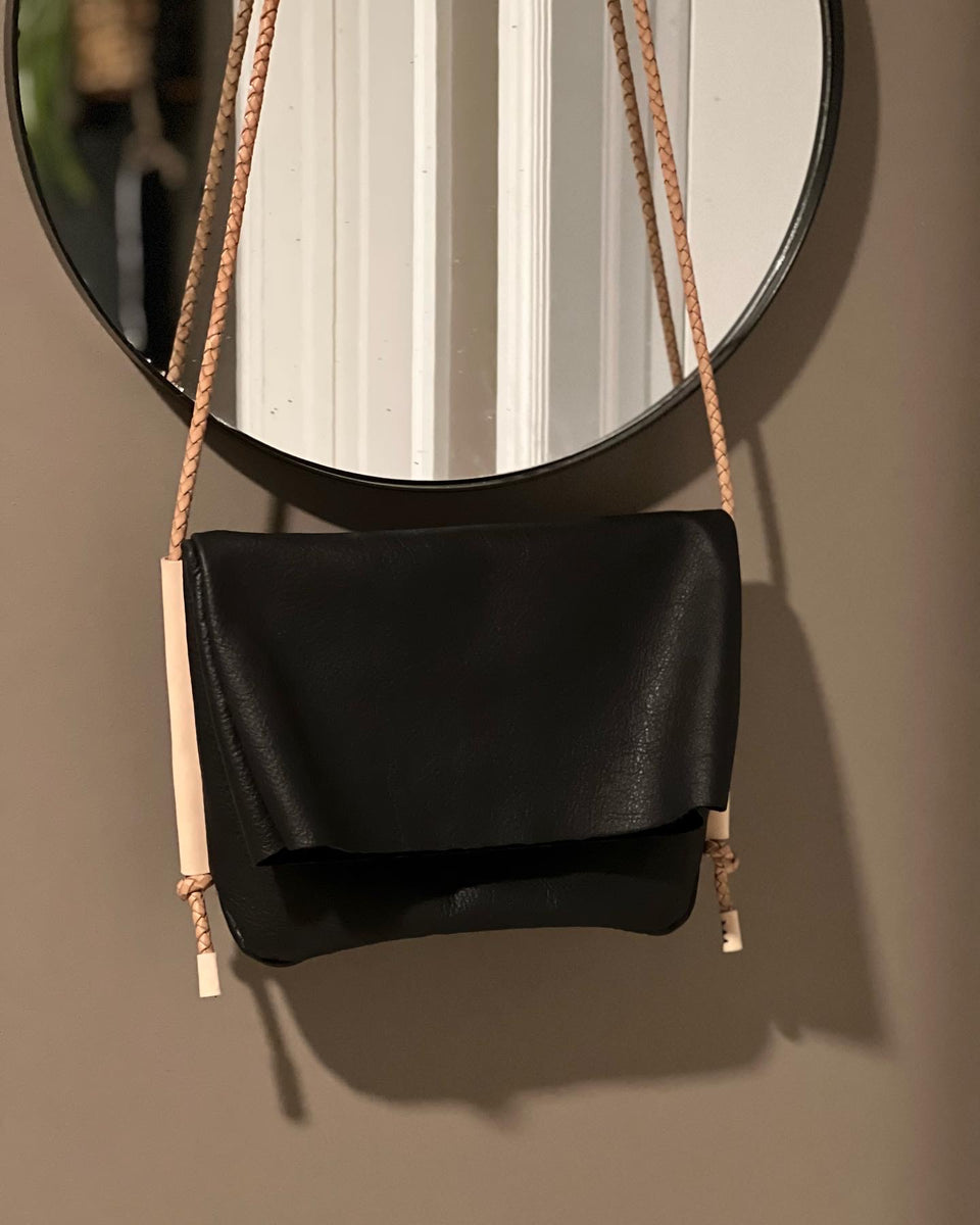 Madison Crossbody – EBELA Designs